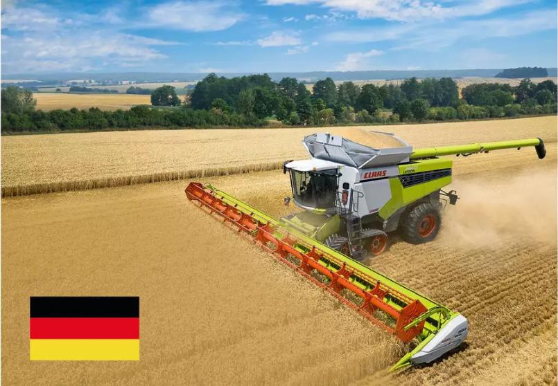 Claas Lexion 9900 i ciągnik z dwoma układami jezdnymi! Wyglądają obłędnie!